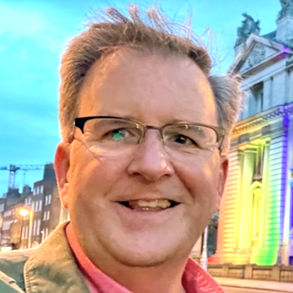 Rob Saxon | Simple Luxuries Travel